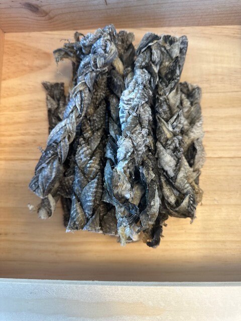 COD Skin Dog Chews - Dried Cod Chews - Pet Chews - Dehydrated Cod Dog ...