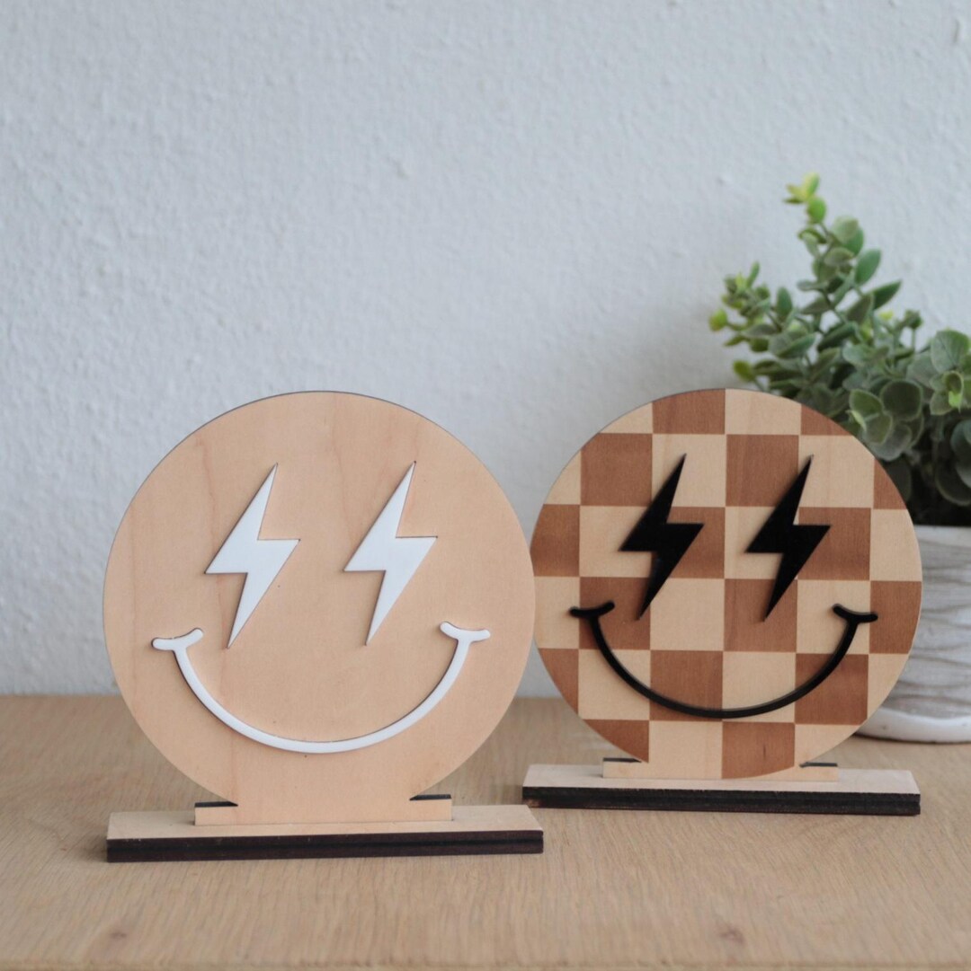 Happy Face Table Centerpiece, Birthday Party, Decor, Happy Face Stand ...