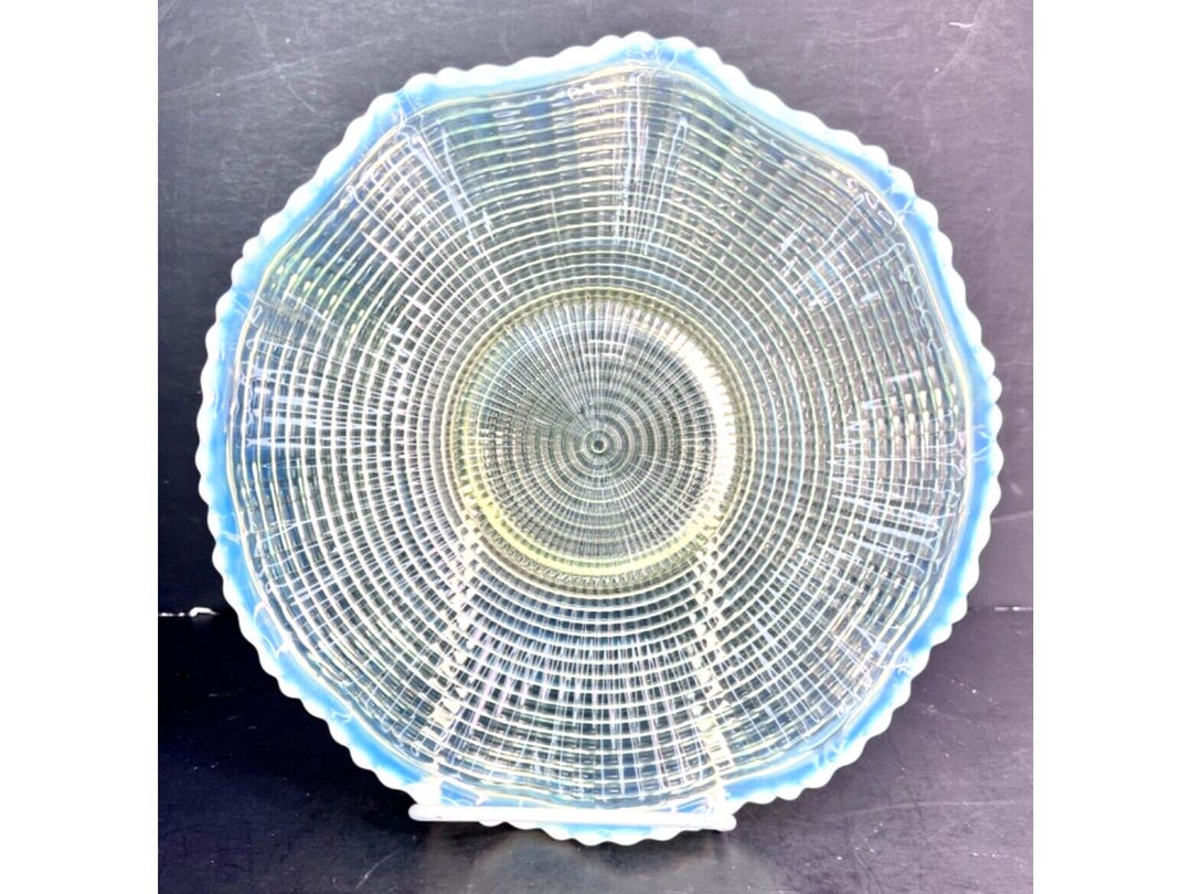 EAPG Flint Vaseline Opalescent Glass RIBBED SPIRAL Plate / Bowl 9 - Etsy