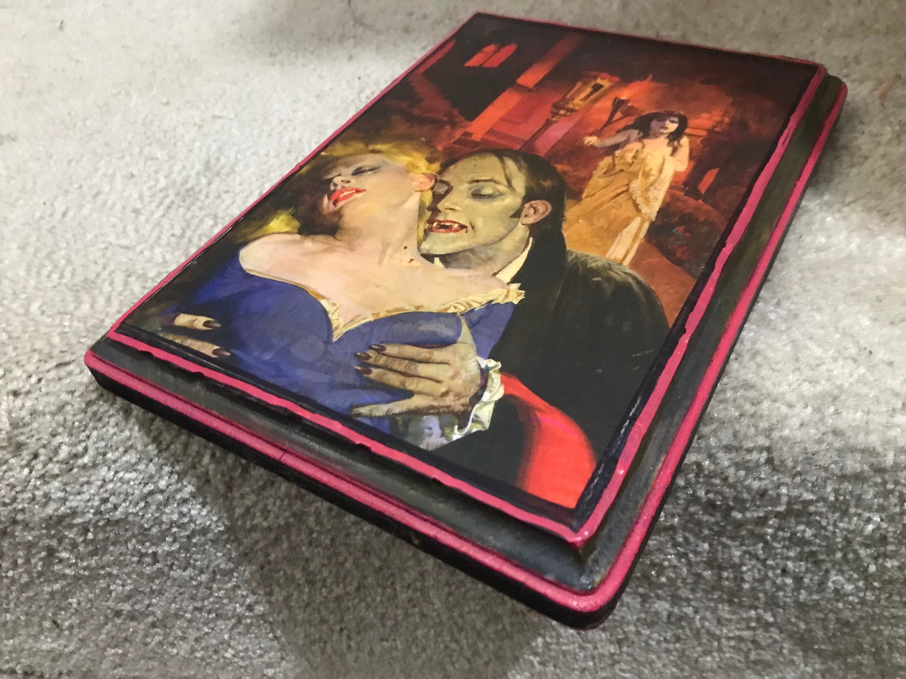 9x7 Italian Tentacles horror pulp novel cover art wood art plaque Other ...