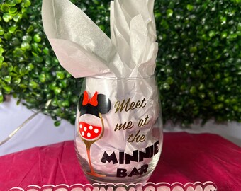 Meet Me Minnie Bar - Etsy