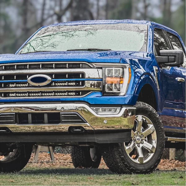 Ford Lariat Decal - Etsy