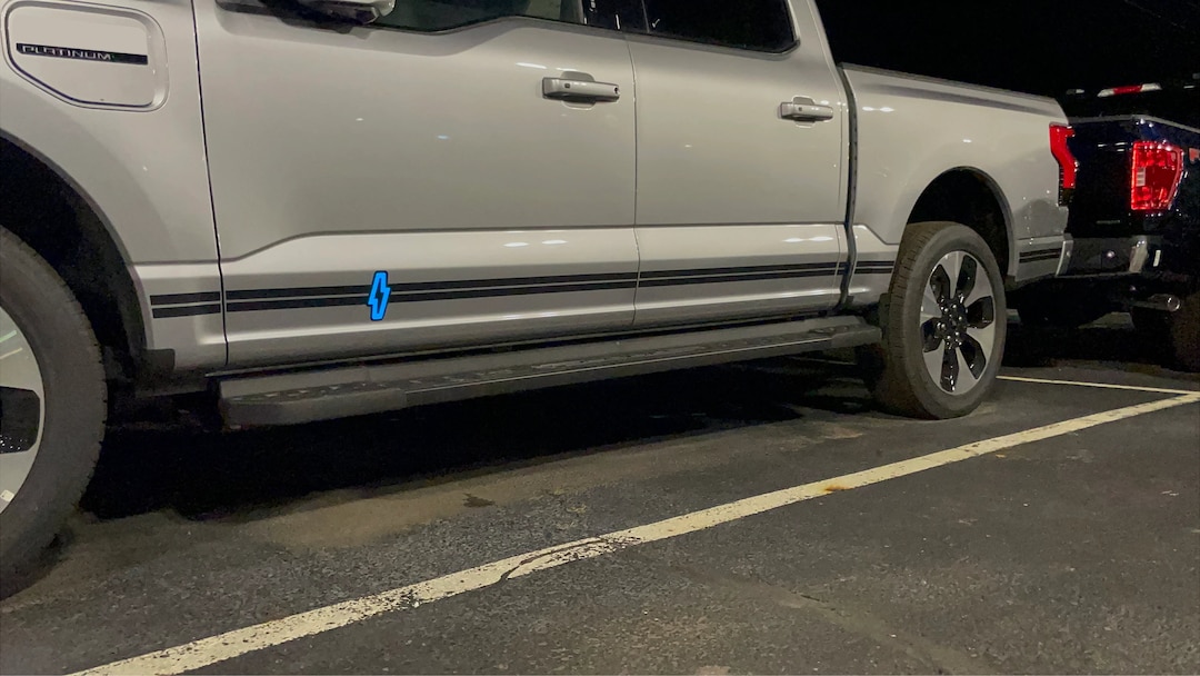 Premium Rocker Stripe by Ludesignsny Custom Created & Sized to Fit a 22 ...