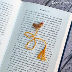 READY TO SHIP Mini Crochet Chicken Bookmark "charlotte" - Etsy