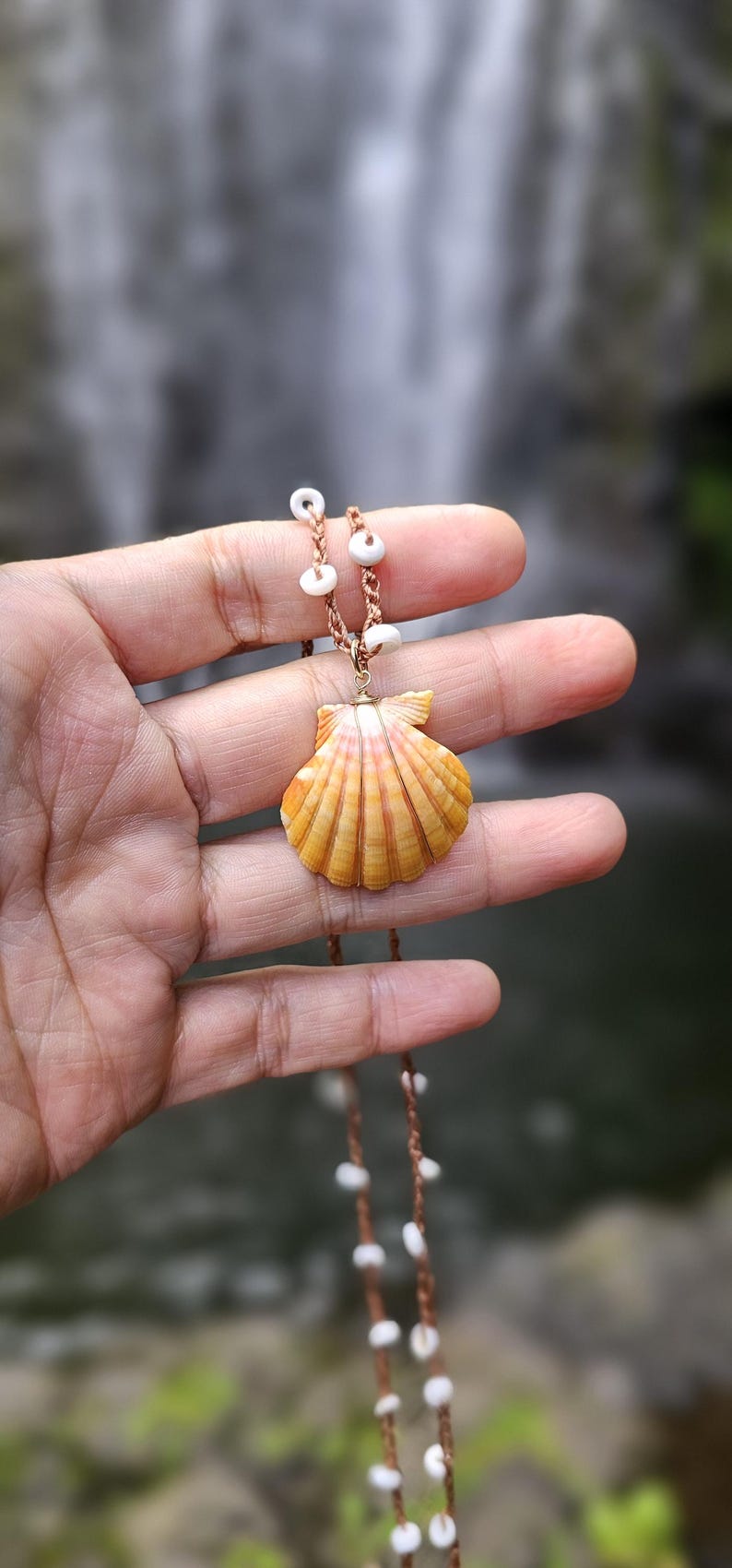 Sunrise Shell Crochet Necklace: Puka Shell, 14K Gold Filled - Etsy