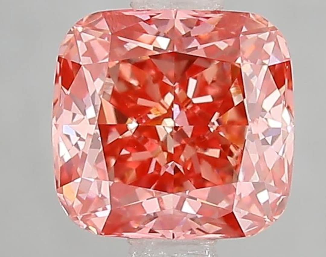 Square Cushion Cut Fancy Vivid Red Color IGI Certified VVS/VS Loose 1 ...