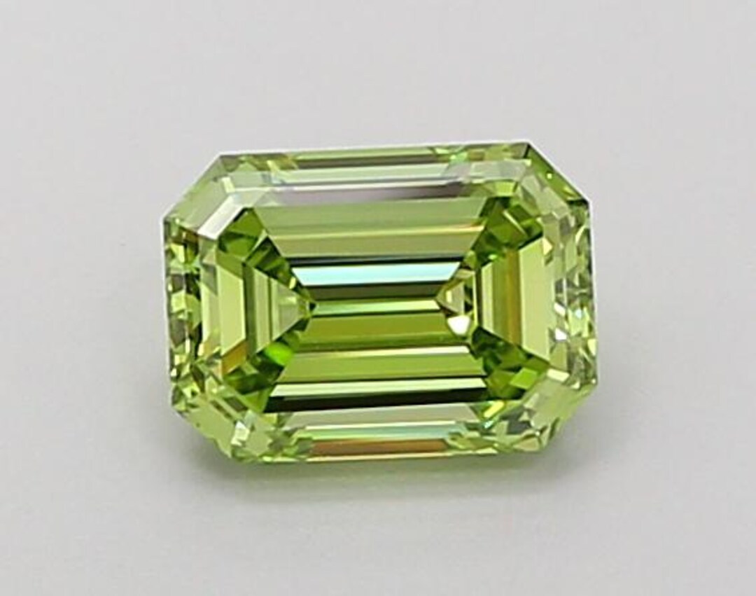 Emerald Cut Fancy Vivid Green Color VVS/VS IGI Certified Loose 1-20 ...