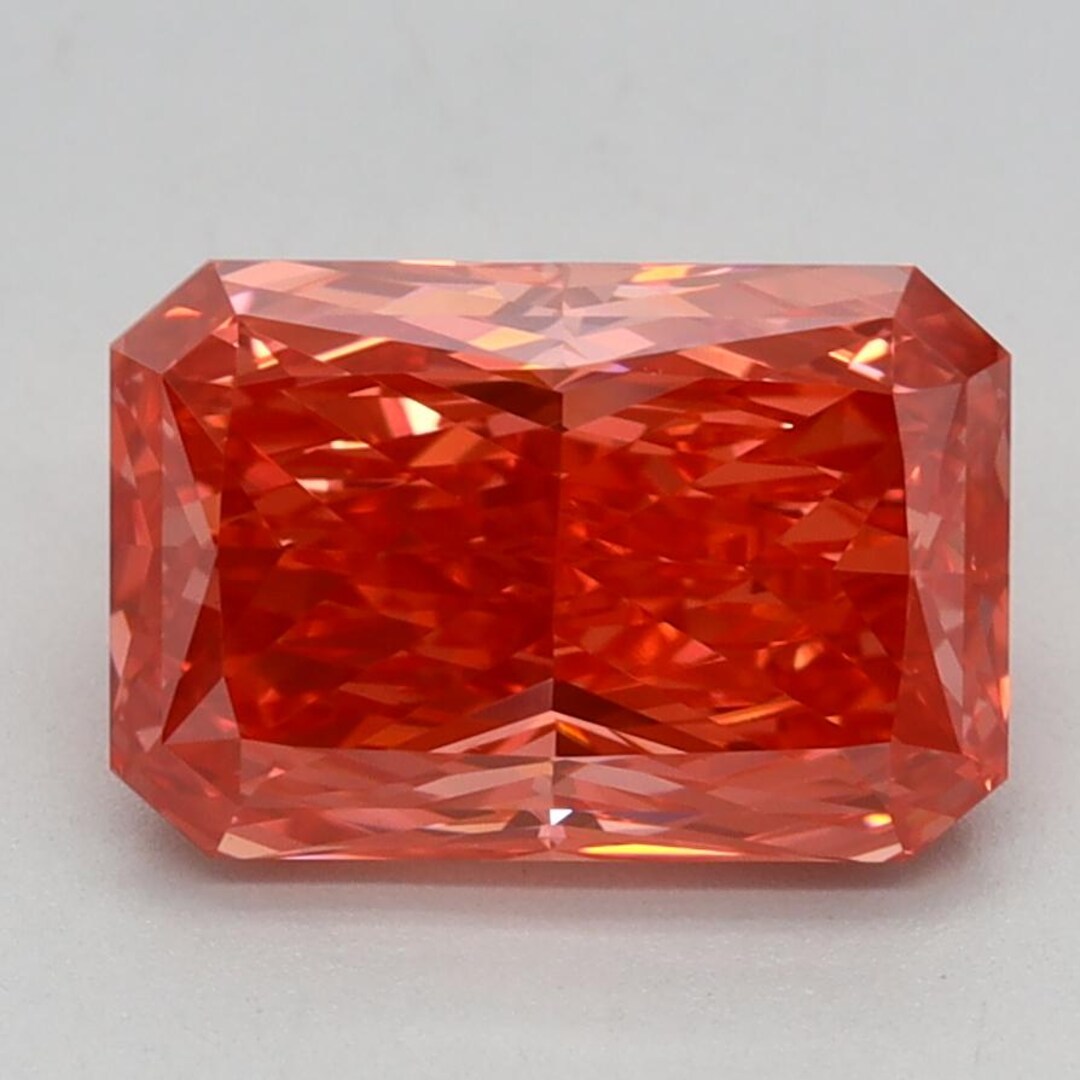 Radiant Cut Fancy Vivid Red Color IGI Certified VVS/VS Loose 1-20 ...