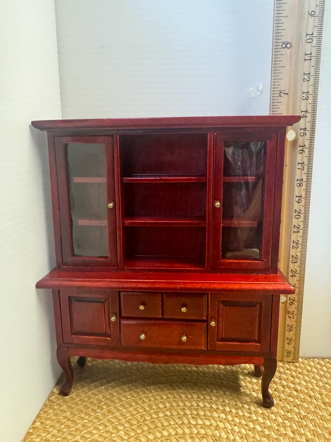 Mahogany Kitchen Hatch 1/12 Scale With 2 Shelves 2 Glass Doors 2 Raised ...