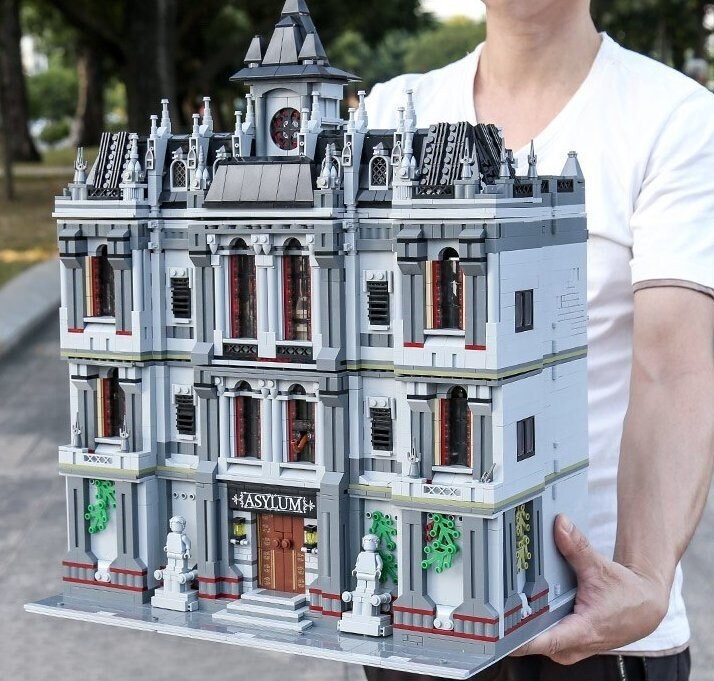 Lego Arkham Asylum Moc