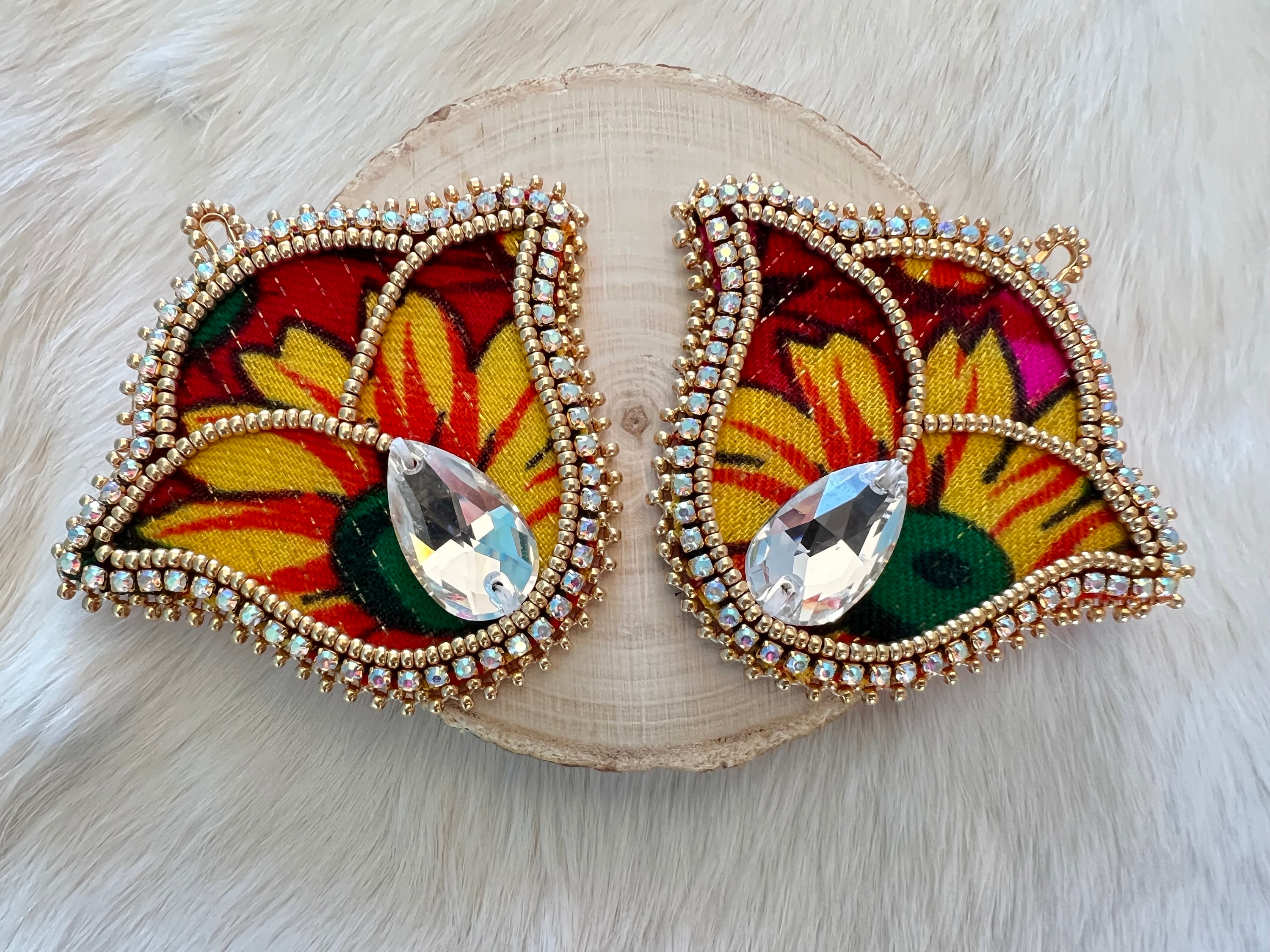 Kokum Masani Scarf Beaded Earrings, Floral Design, Sunflower Design ...