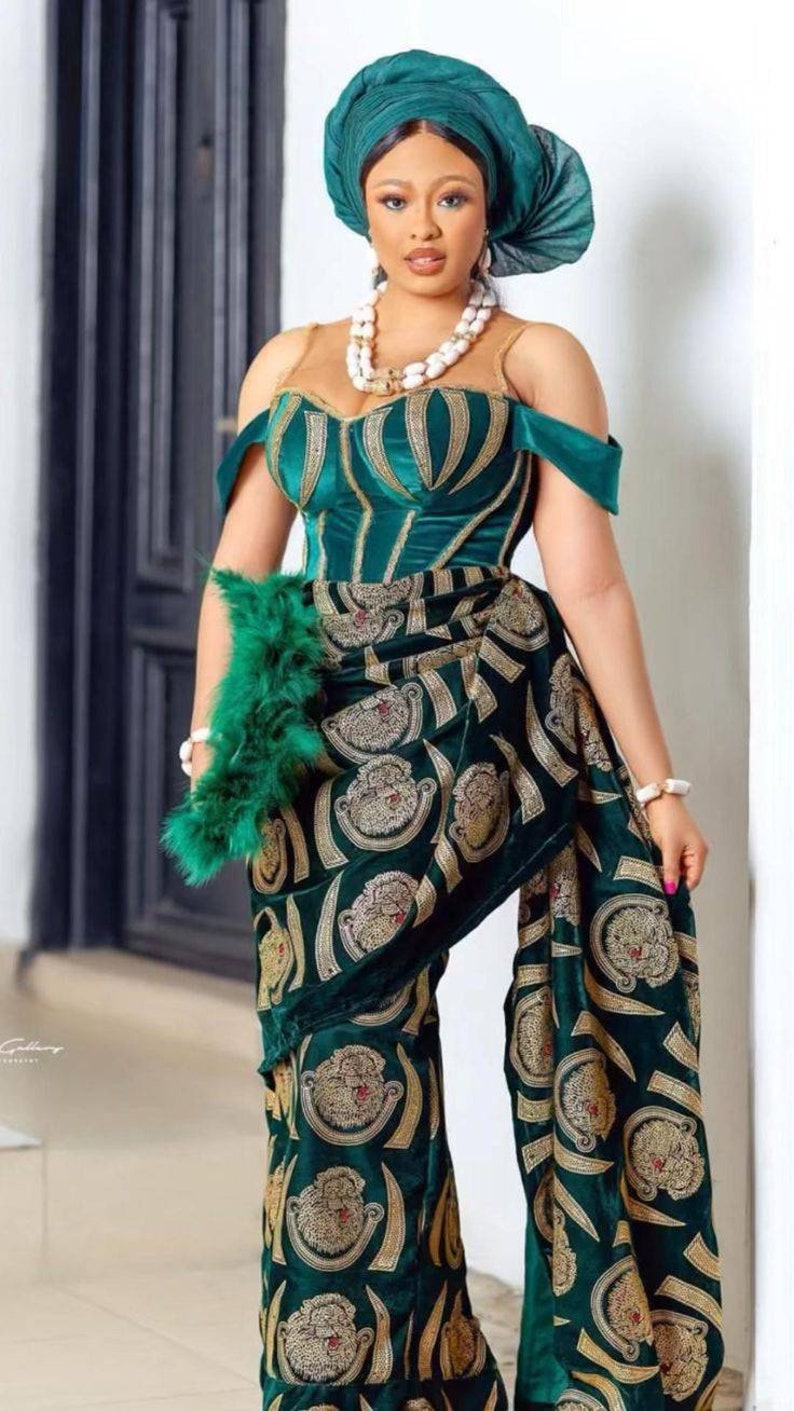 Isiagu Traditional Marriage Attire, Bride Igba Nkwu Dress, Igbo Bride ...