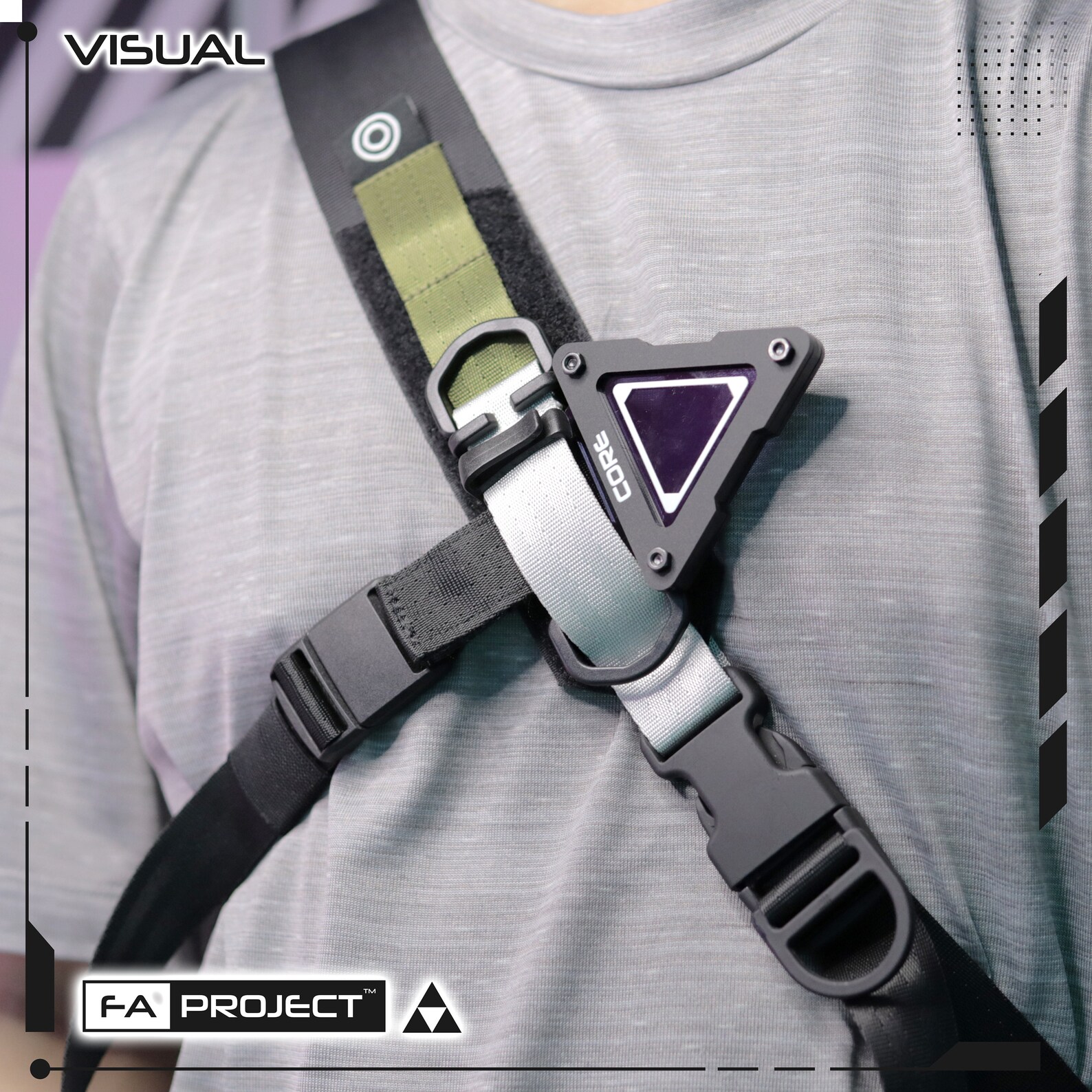 Futuristic Tactical Techwear Keychain Carabiner Triangle ORNAMEN-CORE ...