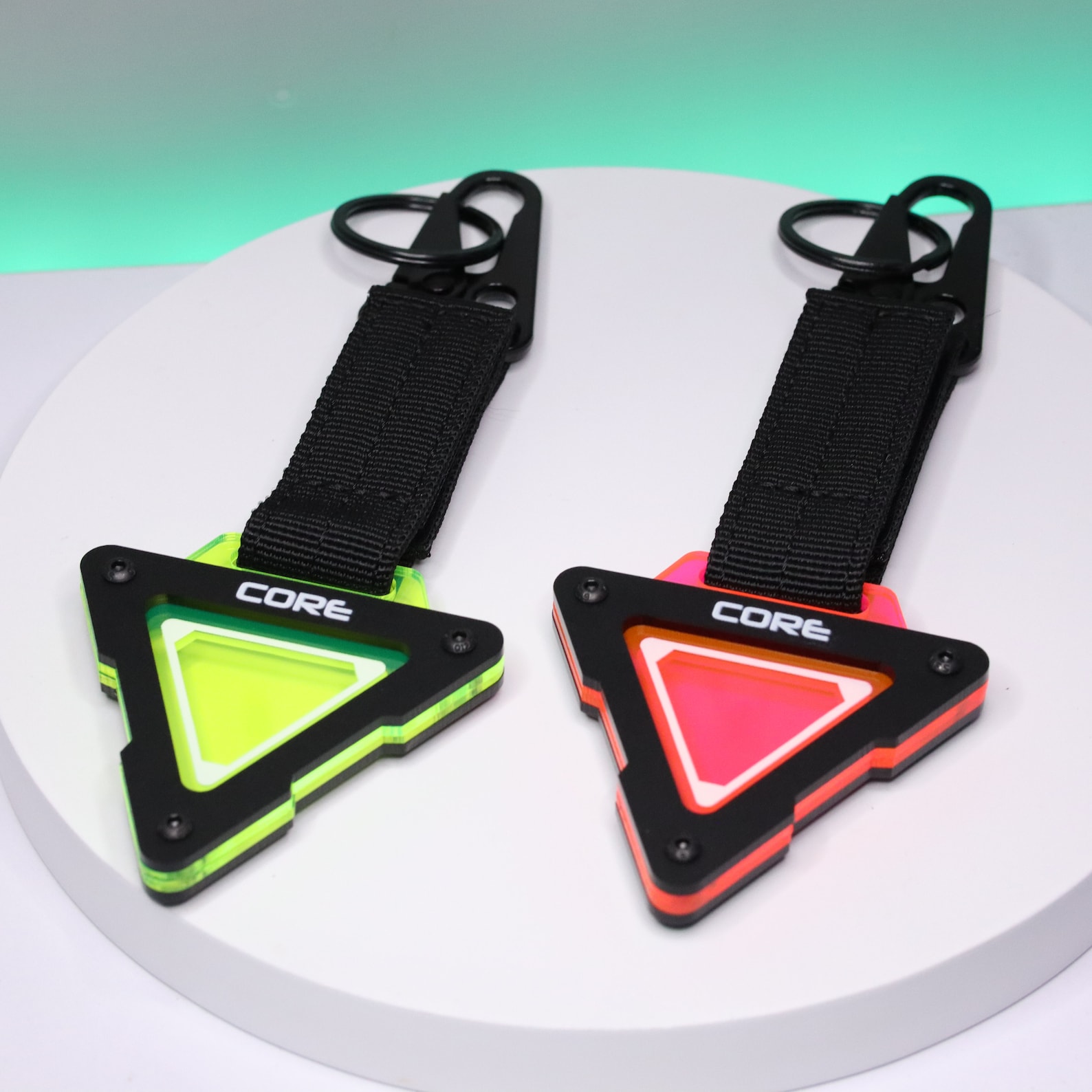 Futuristic Tactical Techwear Keychain Carabiner Triangle ORNAMEN-CORE ...