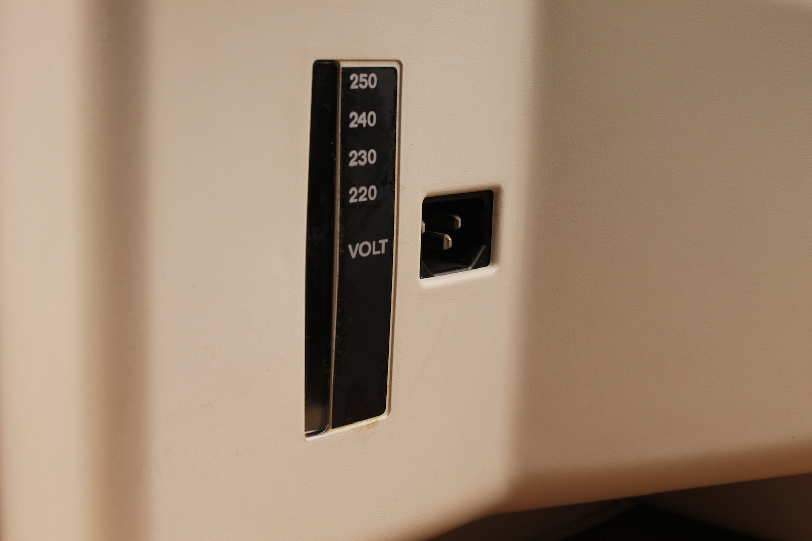 Eumig R2000 Instaprojection Super 8 & 8mm Projector - Etsy