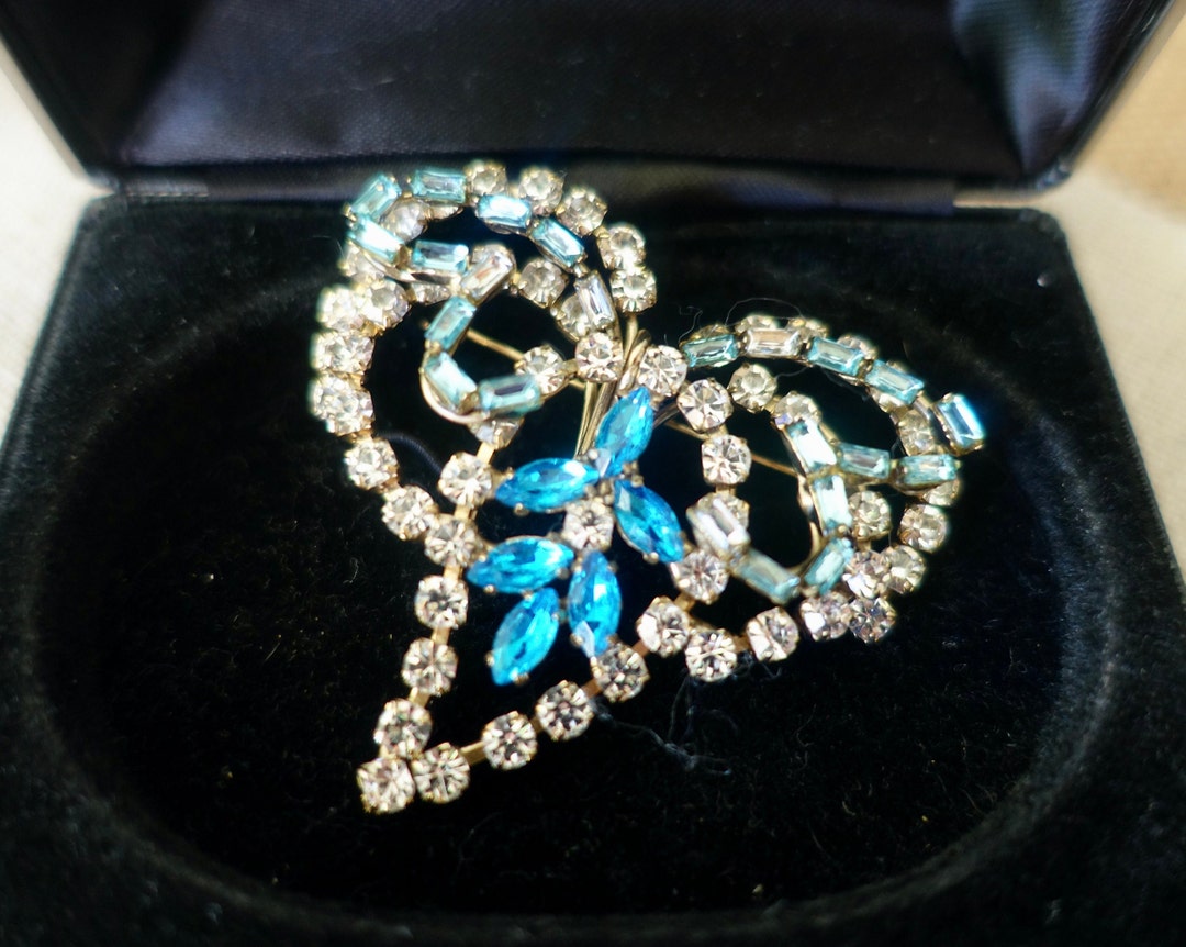 R. Large Vintage Sparkly Brooch / Mid Century Brooch / Heart Shaped Vintage Brooch / Wedding ...