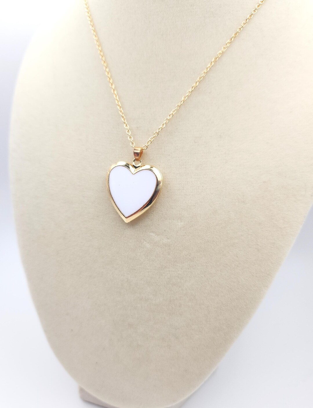 Adjustable Heart Locket Necklace, Glitter Pink or White - Etsy