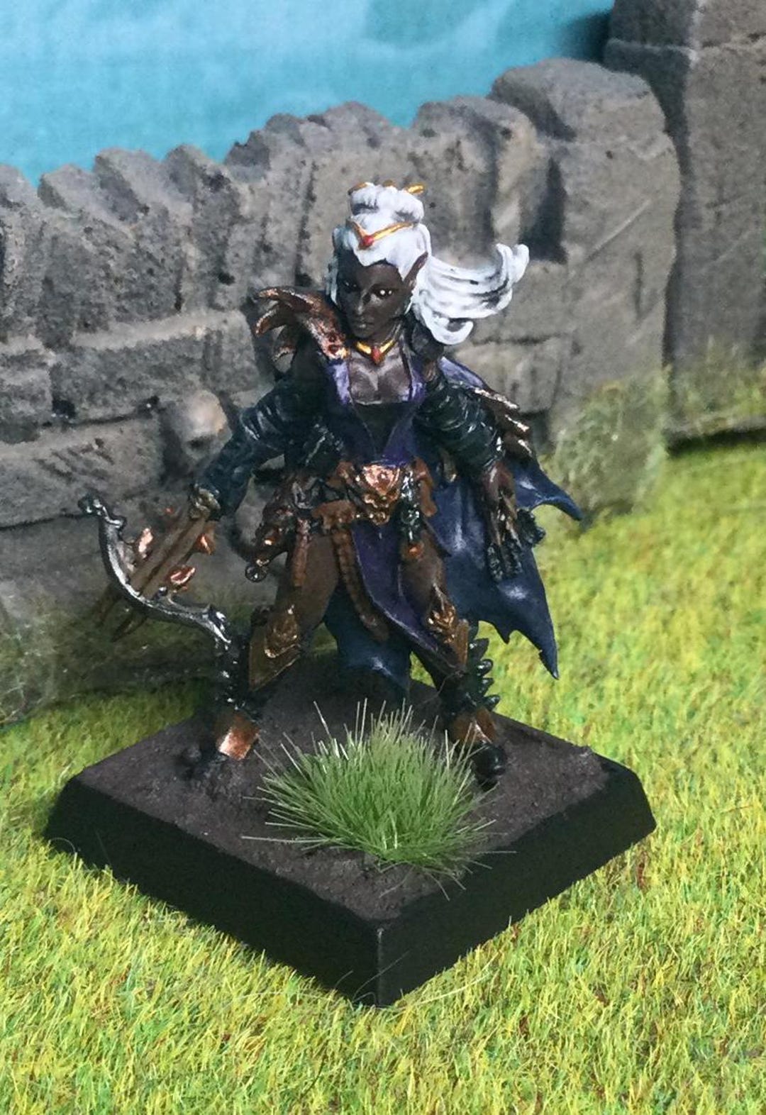 Painted Female Drow Ranger Miniature for Dungeons & Dragons or Fantasy ...