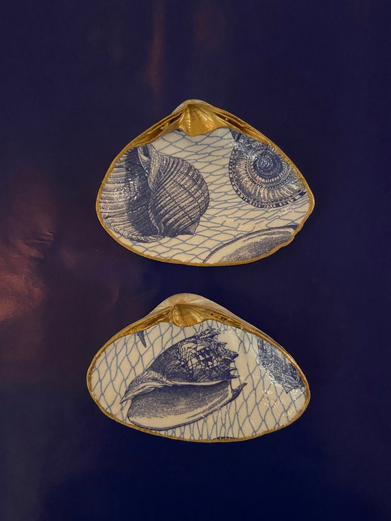 Blue and White Decoupage Clam Shell set of 2 | Etsy