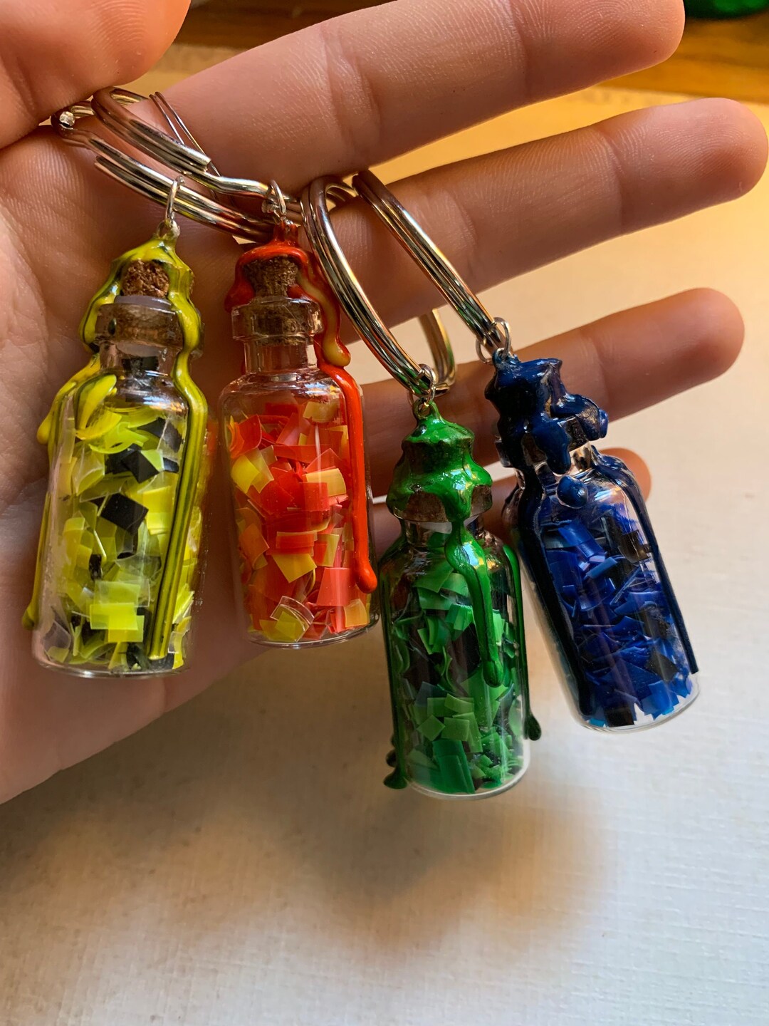 Wizard House Themed Bottle Keychains - Etsy