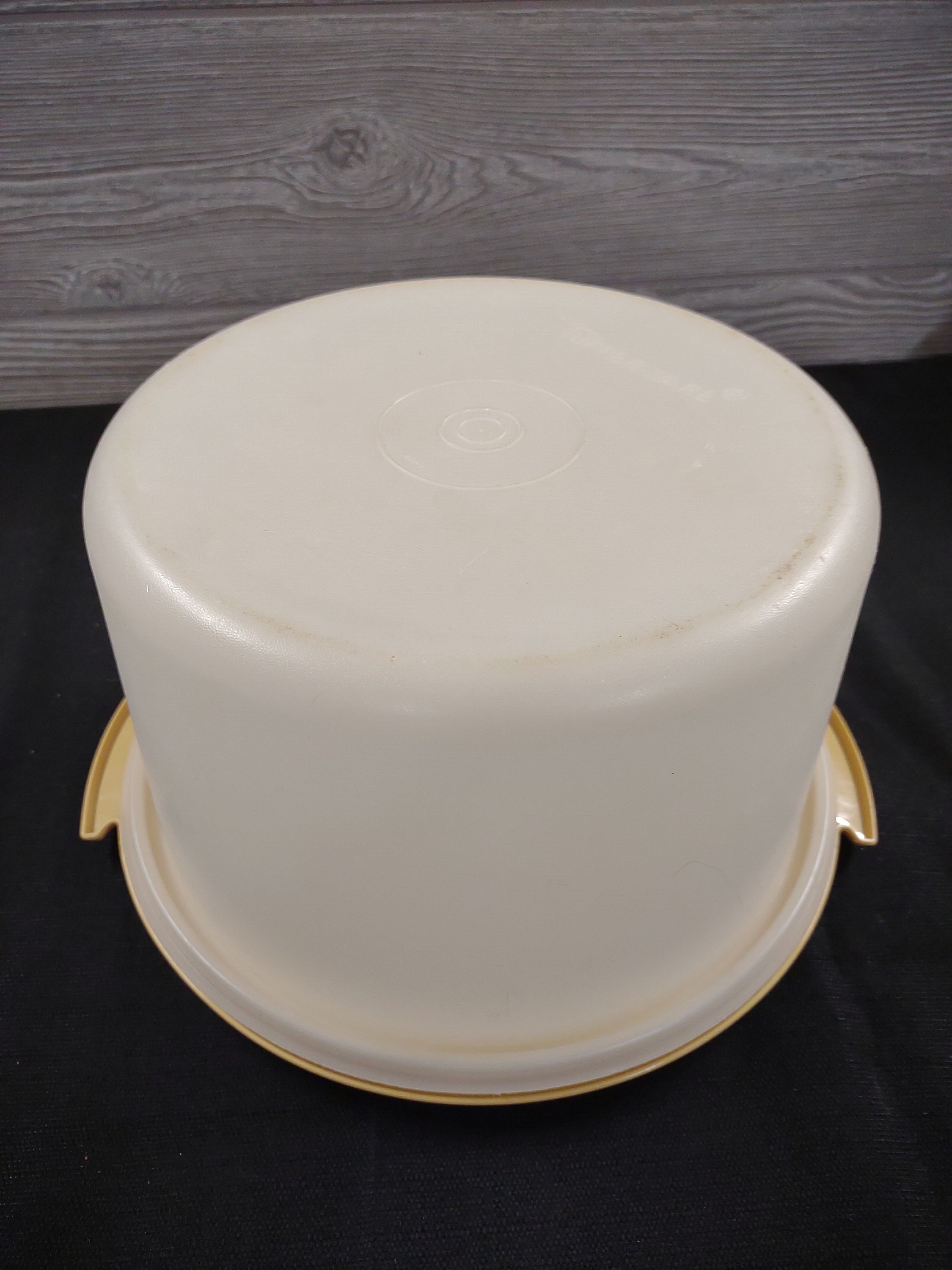 Vtg Tupperware Harvest Gold Cake Keeper - Etsy