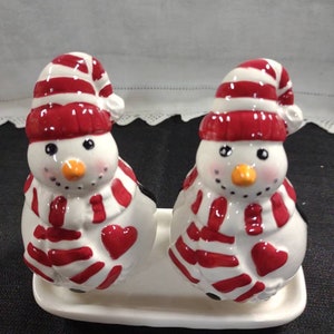 Snowman Salt and Pepper Shakers Set With Tray - Etsy