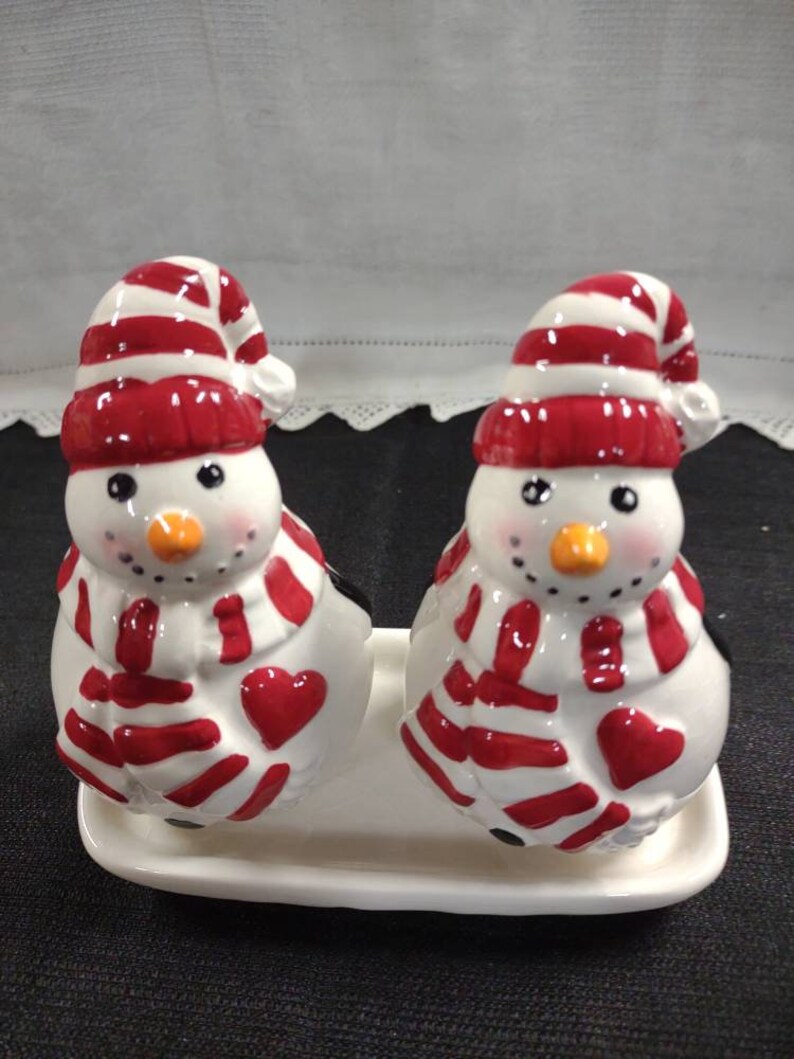 Snowman Salt and Pepper Shakers Set With Tray - Etsy