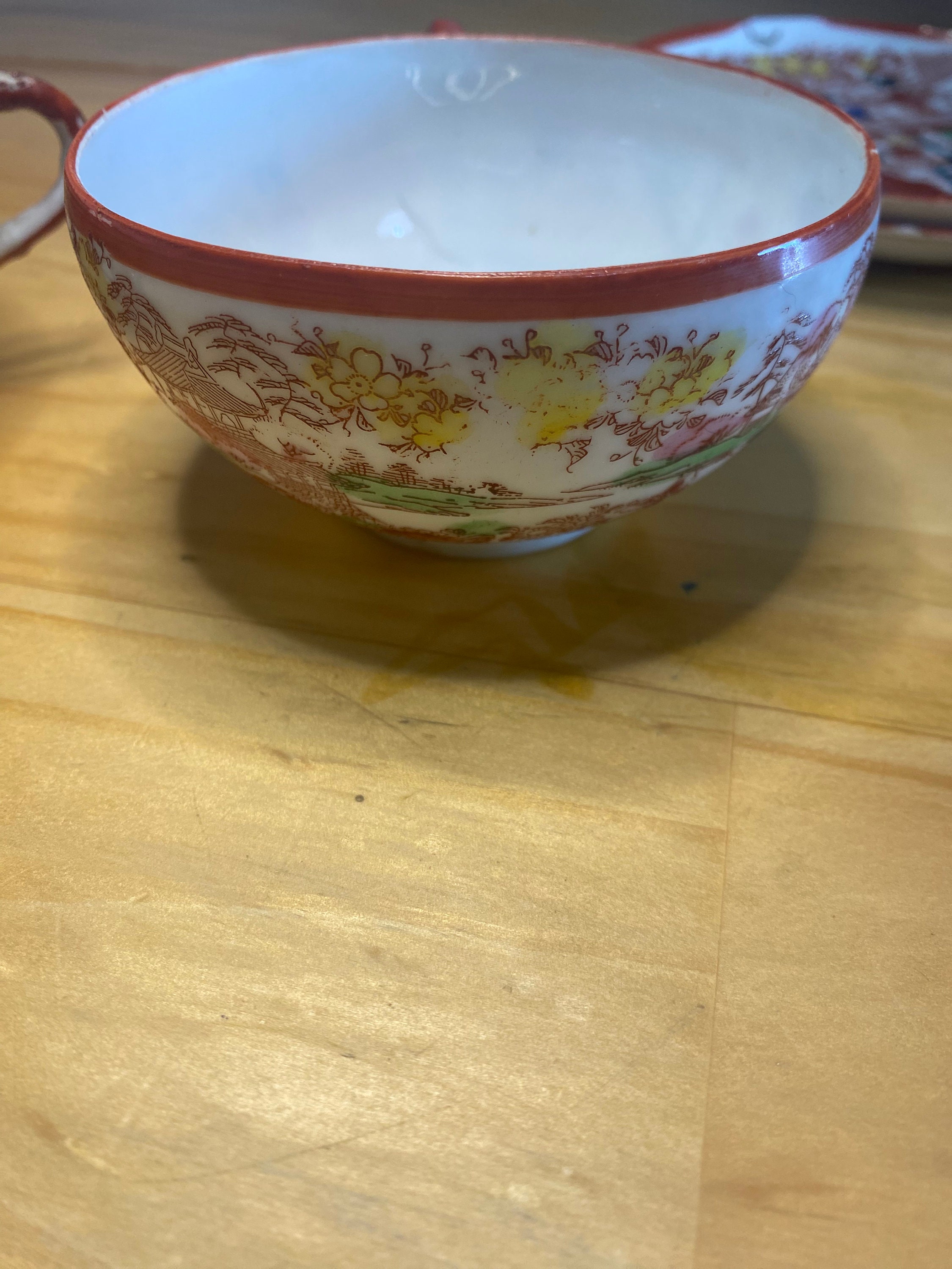 Two Japanese Porcelain Kutani Geisha Girl Tea Cups & Saucers - Etsy