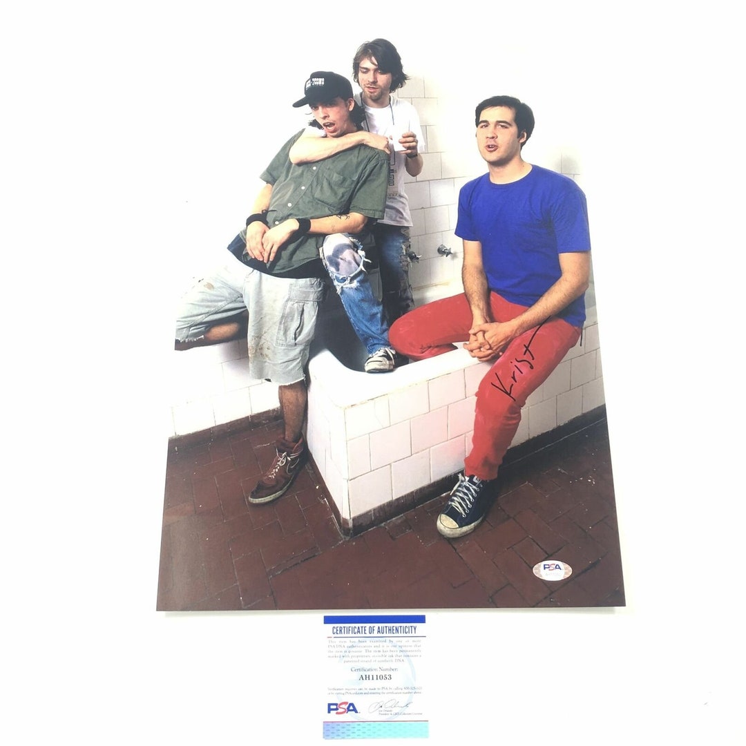 Krist Novoselic Signed 12X18 Photo Psa/dna Autographed - Etsy