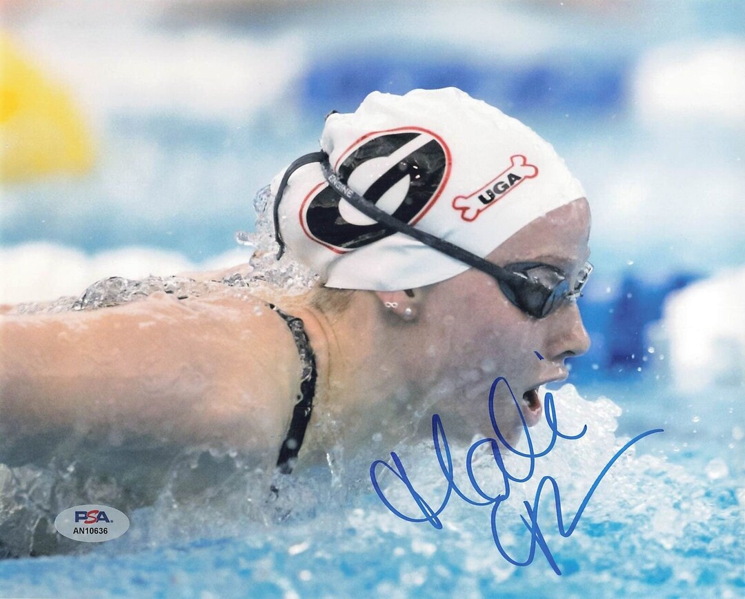 Hali Flickinger Signed 8X10 Photo Psa/dna Autographed - Etsy