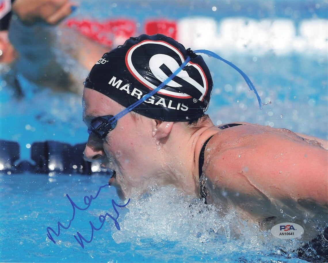 Melanie Margalis Signed 8X10 Photo Psa/dna Autographed - Etsy