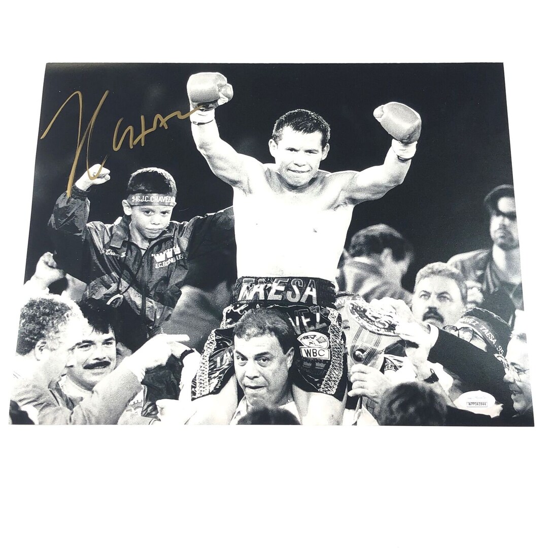 Julio Cesar Chavez Signed 11X14 Photo Jsa Boxer Autographed - Etsy