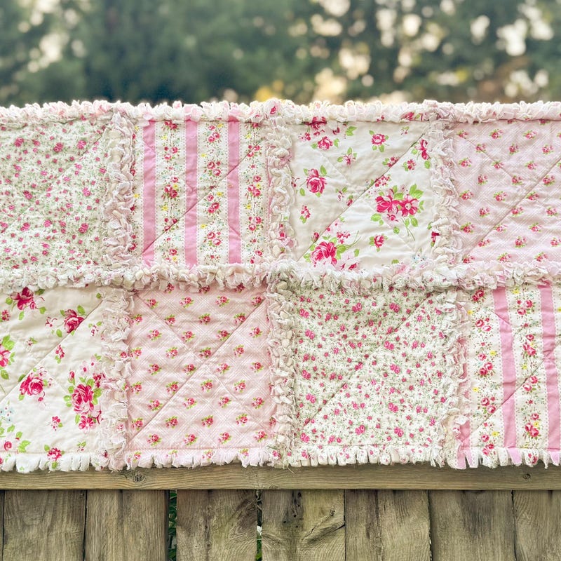 Shabby Chic Quilt - Etsy