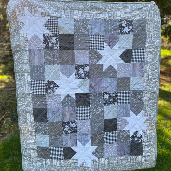 Farmhouse Quilt - Etsy