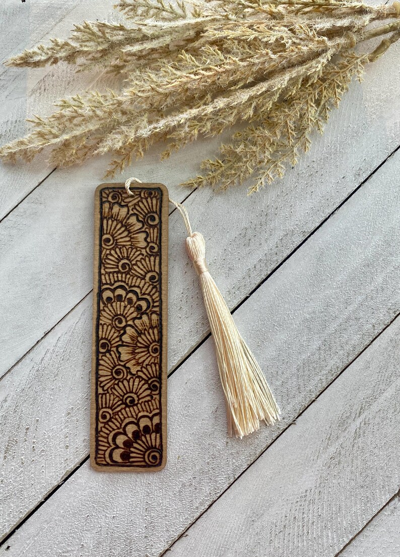 Floral Wood Bookmark: Henna Design With Tassel - Etsy