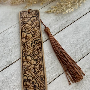 Floral Wood Bookmark: Henna Design With Tassel - Etsy