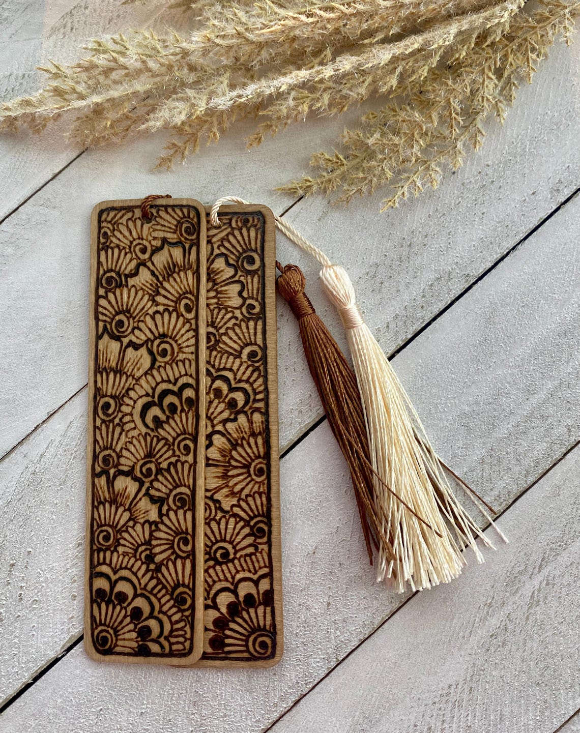 Floral Wood Bookmark: Henna Design With Tassel - Etsy