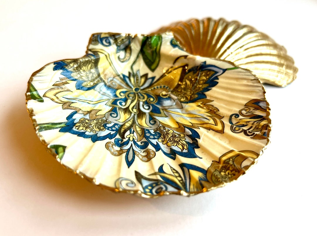 Hand-gilded Scallop Shell Trinket Dish: Baroque Gold Leaf Jewelry ...