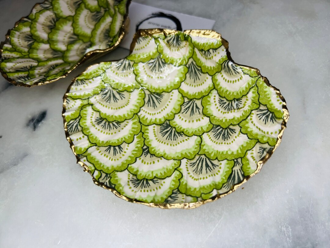 Pontchartrain Green Dorset Shell Scallop Trinket Dish. Jewellery Dish ...