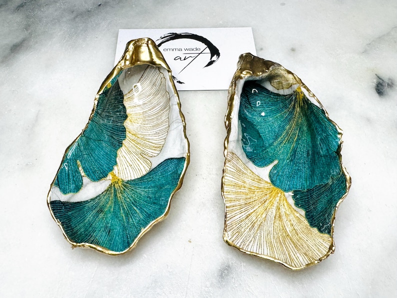 Gold Green Oyster Shell Salt and Pepper Pinch Pots: Japanese Gingko ...