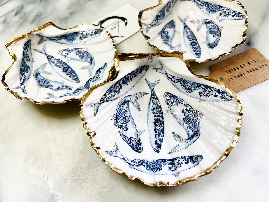 Blue and White Paisley Fish Dorset Scallop Shell Trinket Dish. Gilded ...