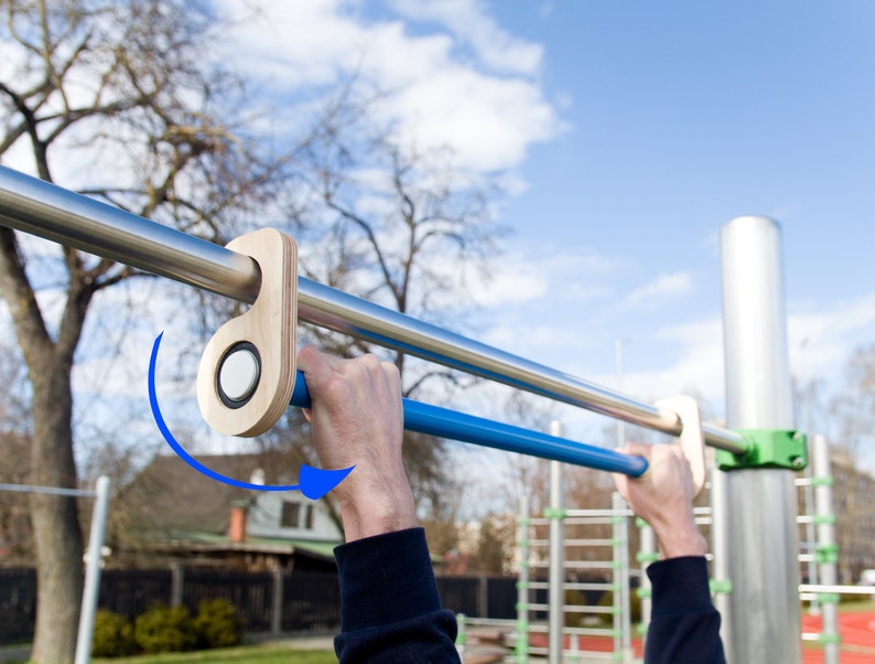 Hang Challenge Bar for Upper Body Workouts. Build Upper Body Strength ...