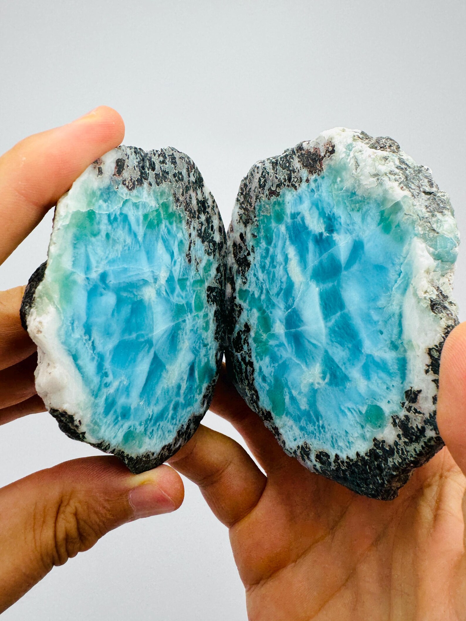 Rare Super Blue Larimar Geode,larimar Sphere,aaa Larimar,meditation ...