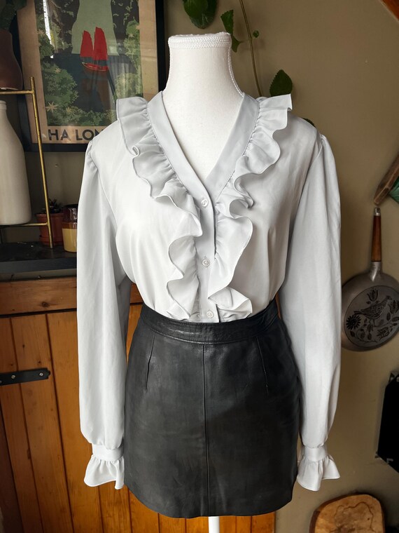 Vintage 70s Pale Grey Ruffle Front Poet Sleeve Blouse… - Gem