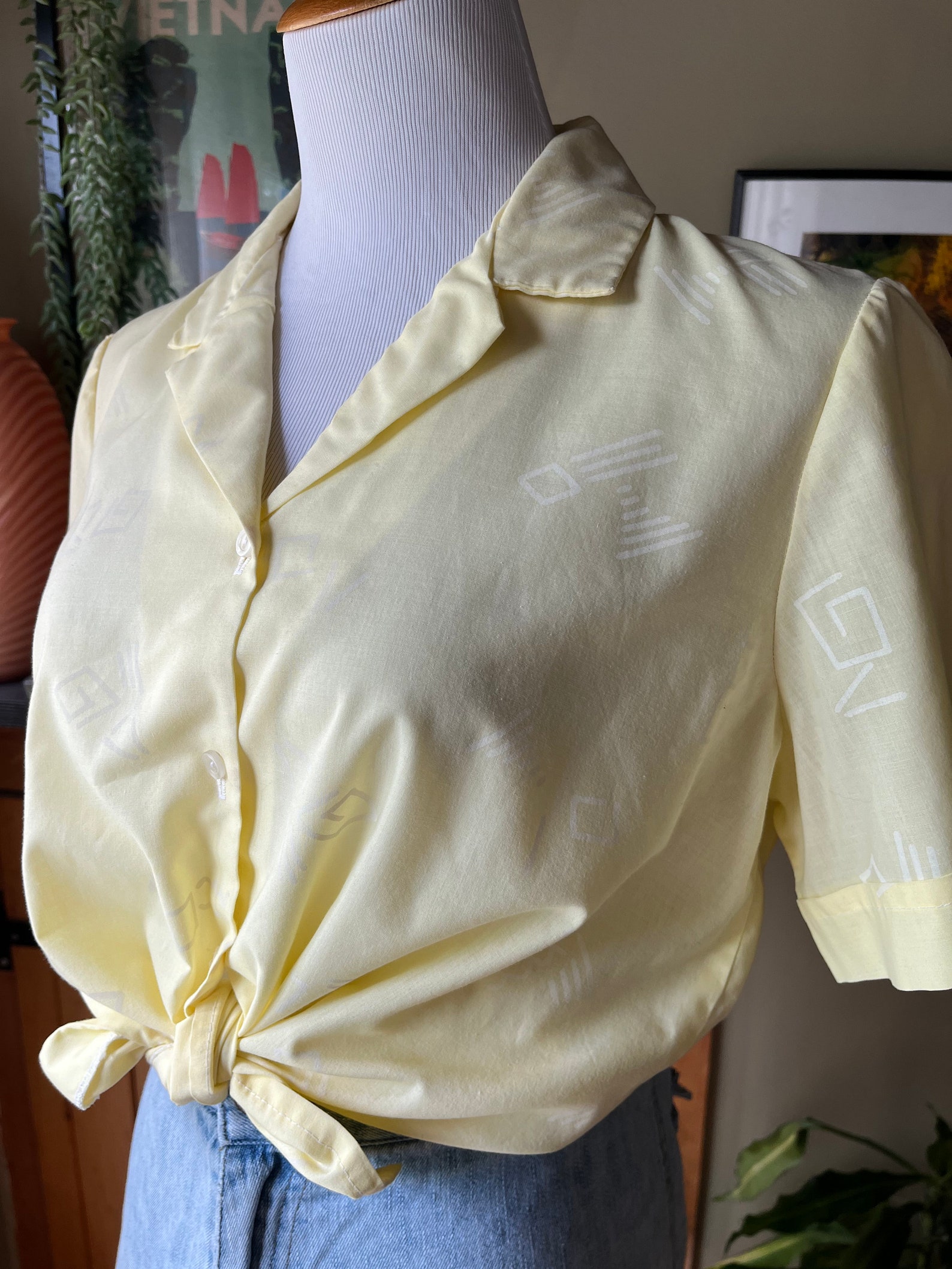 Vintage 80s Light Yellow Abstract Line Patterned Button-up - Etsy
