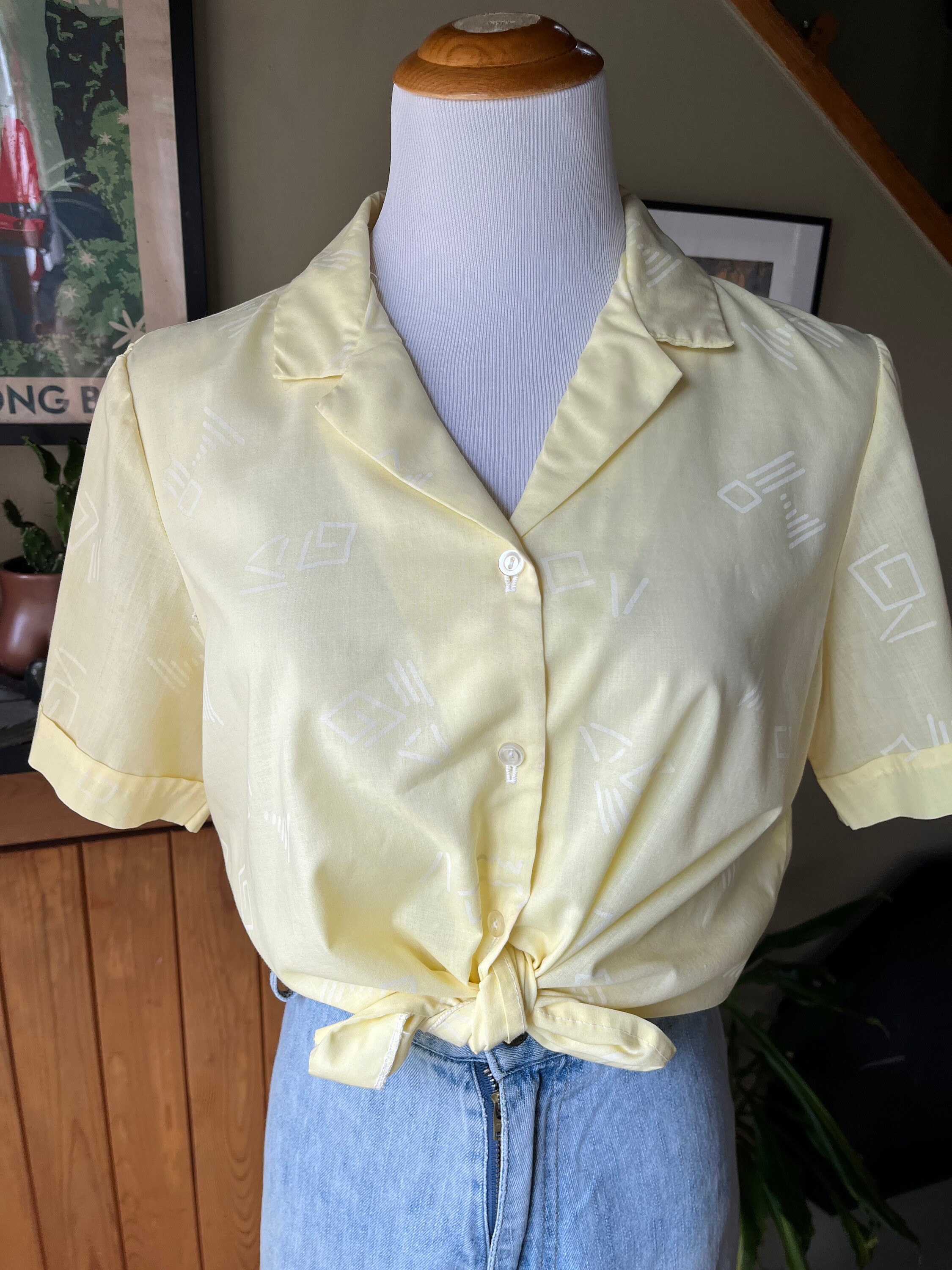 Vintage 80s Light Yellow Abstract Line Patterned Button-up - Etsy