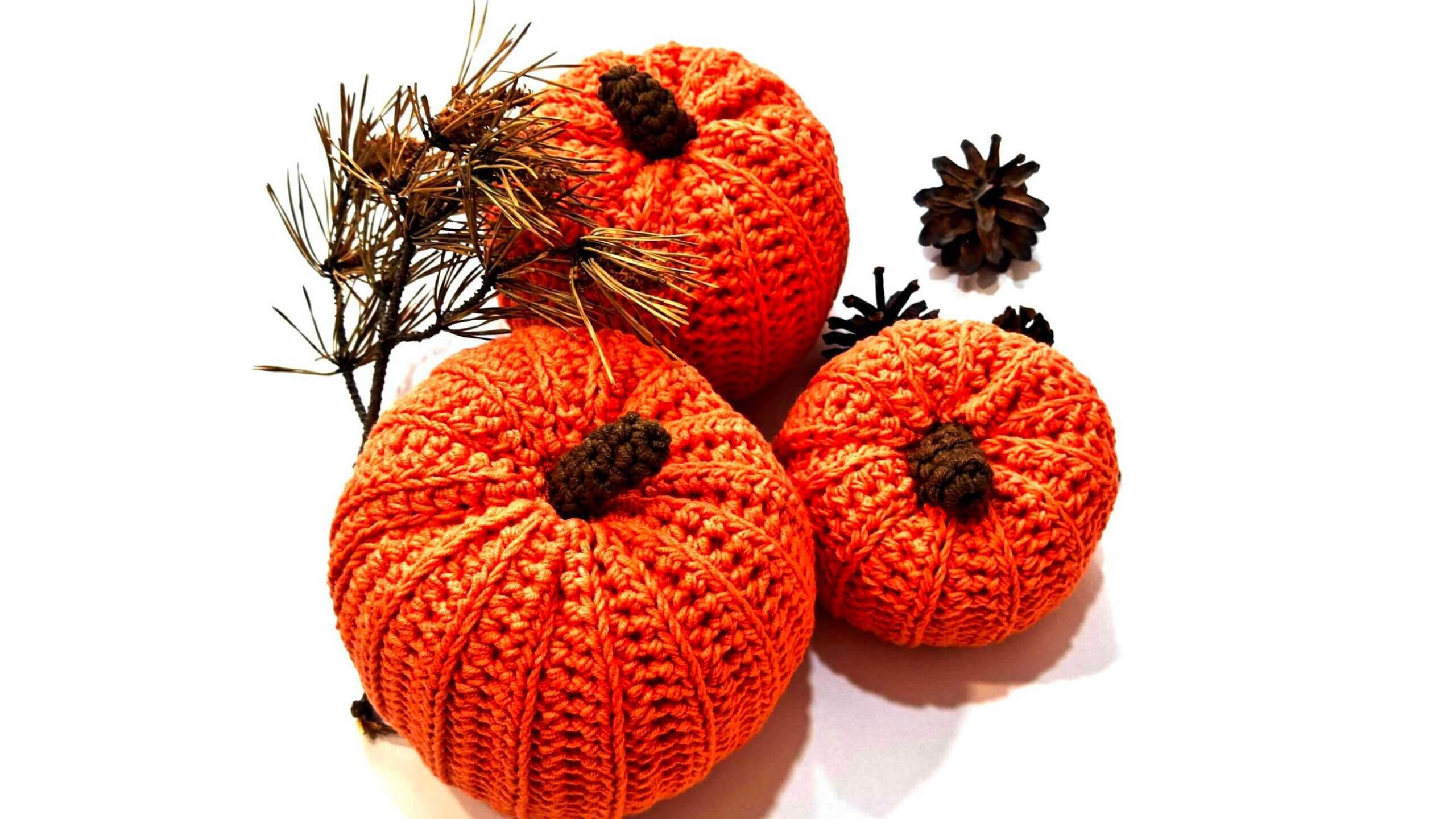 Crochet Pumpkins in 3 Sizes Pattern in PDF - Written Instructions and a ...