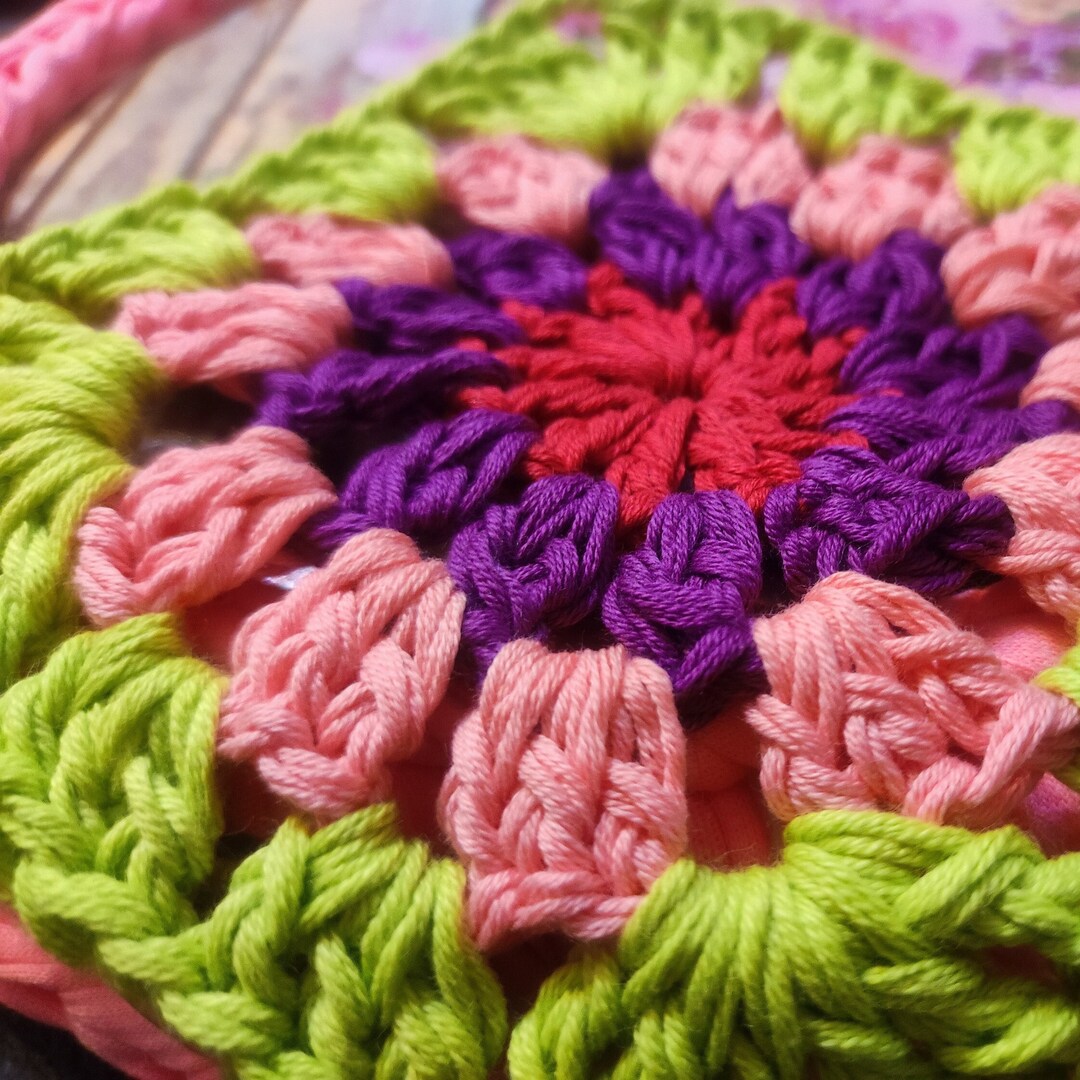 EASY PATTERN Spring Granny Square in PDF , Crochet Granny Square ...