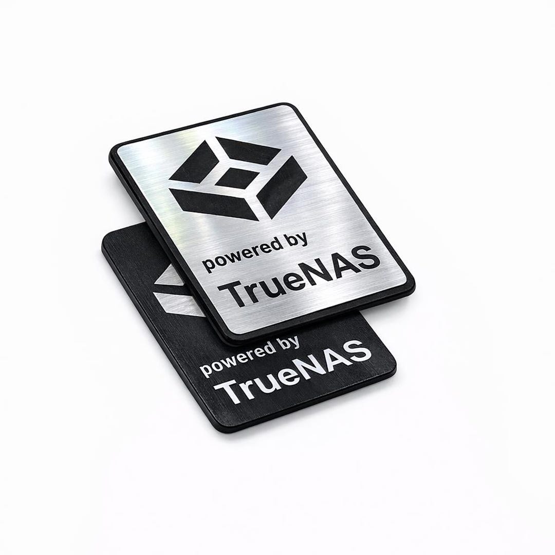 True NAS Linux Sticker Badge Emblem Aufkleber Decal - TWO Emblems ...