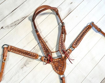 Red Gladiator Style Tack Set - Etsy